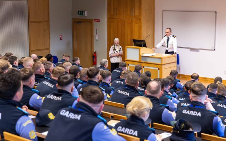 Assistant Garda Commissioner Michael McElgunn addressing Trainee Gardai ...
